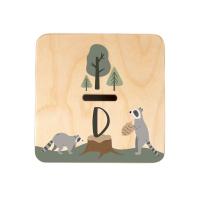 China Wooden Piggy Bank in Plain Color with Customizable Woodland Animals Design for sale
