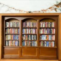 China Wooden Mini Book Matchbox Display Bookshelf Cabinet Contemporary Design for Home Decor for sale