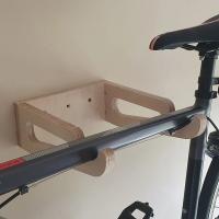 China Living Room Wooden Bike Wall Mount with Shelf Multifunctional and Smart Storage Design for sale