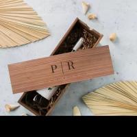 China Exquisite Walnut Wood Wine Box Wooden Box for Wedding Gift Pine Wine Champagne Box for sale