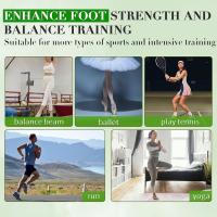 China Non-Slip Single Foot Balance Board in Wood Color for Ankle Strengthening and Recovery for sale