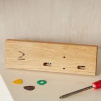 China Wood Wall Mount Bracket Guitar Display Stand Personalised for Your Performance Space for sale