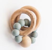 China Custom Europe Regional Feature Wooden Chain with Wooden Balls Ideal Kid Toy for sale