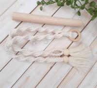 China Custom Design Wooden Bar Toilet Paper Holder for Bathroom Space-Saving Essential for sale