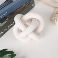 China Indoor and Outdoor Wooden 3 Link Chain for Coffee Table Modern Farmhouse Decoration for sale