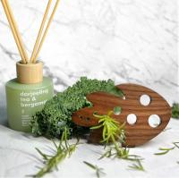 China OEM/ODM Acceptable Bamboo Herb Peeler for Stripping Kale Chard Collard Greens 8 Holes for sale