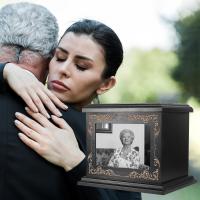 China Unique Photo Frame Cremation Urns for Human Ashes Printing Silk-screen Printing for sale