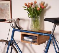 China Classification Non-folding Rack Wall Mounted Bike Rack with Handmade OAK Wood Design for sale