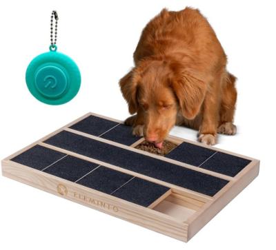 China OEM Wooden Dog Nail Scratch Box with Food Divider Customized Logo Pine Wood Box for sale