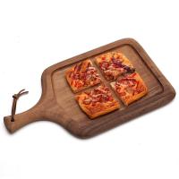 China 13 Inch Round Wooden Pizza Tray with Contracted Wind Design and Eco-friendly Material for sale