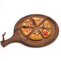 China 13 Inch Round Wooden Pizza Tray with Contracted Wind Design and Eco-friendly Material for sale