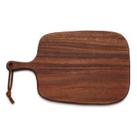 China 13 Inch Round Wooden Pizza Tray with Contracted Wind Design and Eco-friendly Material for sale
