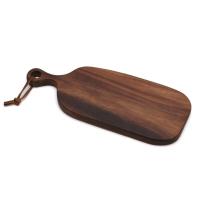 China 13 Inch Round Wooden Pizza Tray with Contracted Wind Design and Eco-friendly Material for sale