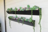 China Long Square Wooden Wall Planter for Modern Succulent Display in Indoor Outdoor Garden for sale