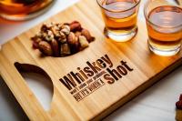 China Modern Stylish Bamboo Board Flight Beer Tray with Engraved Wood Shot Glass Holders for sale