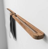 China As your request Bathroom Wooden Towel Holder Wall Mounted Long Hanger Dryer Display Rack for sale