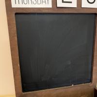 China All-Season Wooden Frame Daily Reminder Chalk Board for Kitchen Decor and Organization for sale