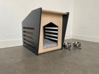 China Modern Wooden Wall Mounted Cat Perch Foldable Indoor Pet House with Customized Design for sale