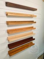 China Wooden Home Decor Rustic Style Solid Hardwood Floating Shelf with Customization Option for sale