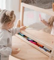 China Sample Charge and Printing 4 in 1 Wooden Table Easel for Professional Sample Results for sale