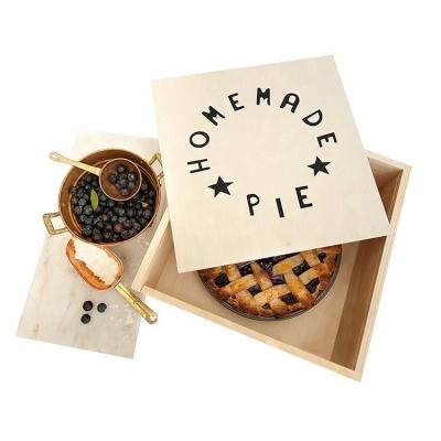 China Vitalucks Custom Apple Pie Packaging Eco-Friendly Wooden Box for Special Gift Giving for sale