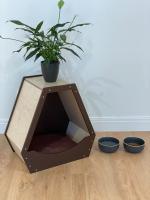 China Save Space Function Pet House with Modern Wooden Design and Natural Wood Color for sale