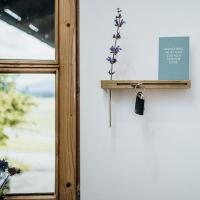 China Living Room Key Hooks Wall Decoration Board with Shelf and Vase for sale