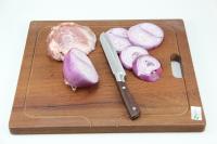 China Functional Solid Wood Cutting Board with Handle Custom Size Sustainable Printing Burned for sale