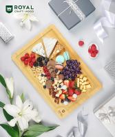 China Custom Service 18X12Inch Bamboo Wood Cutting Board Sustainable Wooden Plain Color for sale