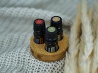 China Functional Wooden Stand for Efficiently Storing Oil Bottles in Circle Shape for sale