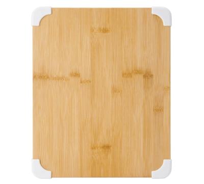 China 11x14 Inch Bamboo Cutting Board with Juice Groove and White Corner Protection Varnished for sale