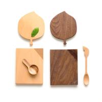 China Custom Beech Wooden Cup Mat Latest Design for Eco-Friendly and Waterproof Coffee Coasters for sale