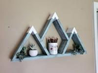 China Custom Wood Floating Shelves 25x14x4 Inches for Handmade Nature Wooden Mountain Shelf for sale