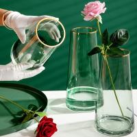 China Modern Style Green Glass Vase Customized Pure Color Home Decoration for Anniversary for sale
