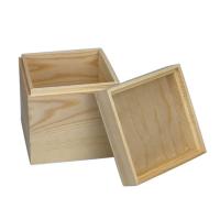 China Customized Small Square Gift Wooden Box Made of Solid Wood for Environmental Benefits for sale