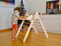 China Customized Indoor Fitness Wooden Climbing Triangle Set for Kids Montessori Playground for sale