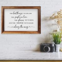 China Wooden Wall Hanging Sign for Farmhouse Bedroom Vintage Family Sign in Plain Color for sale