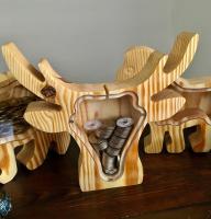 China Child Gift Wooden Animal Piggy Bank Personalized and Varnished Christmas Surprise for sale