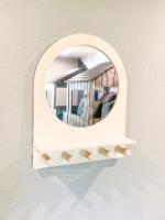China Montessori Shelf Toddler Mirror for Kids Entryway and Self Care in Hotel Home Bathroom for sale