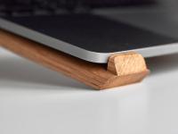 China Logo Customized Logo Acceptable Varnished Wooden Laptop Stand for Desk for sale