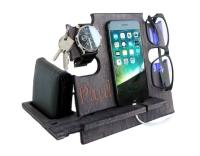 China Customized Logo Acceptable Wooden Stand for Phone Wallet Key Gift Men Docking Station for sale