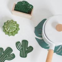 China Irregular Fashion Design Environmental Wood MDF Cup Coasters Green Leaf Cactus Cup Mat Decoration Mat for sale