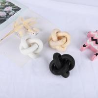 China Modern Style Custom Natural Wood Chain Link Decorative Wall Decoration Chain for Tea/Coffee/Candy for sale