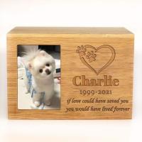 China Wooden Pet Memorial Keepsake Urns for Dogs Ashes Small Animals Ashes Personalized for sale
