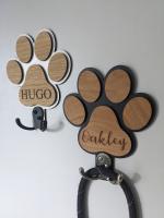 China Unfinished Birch Wood Dog Paw Print Lead Holder Personalized Pill Storage for Dog Buffs for sale