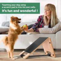 China Fear-Free Dog Nail Care Space-Saving Scratch Pad with Custom Logo and Adjustable Design for sale
