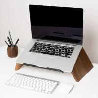China Desktop Wooden Laptop Stand Holder with Custom Size 19