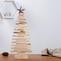 China Christmas Tree Table Decoration Ornaments with Simple Design and Natural Wood Color for sale