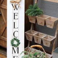 China Rustic Style Wooden Welcome Sign Hand-Painted for a Unique and Personalized Look for sale