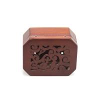 China Christmas Holiday Wooden Jewelry Music Box with Silk-Screen Printing and Burned Design for sale